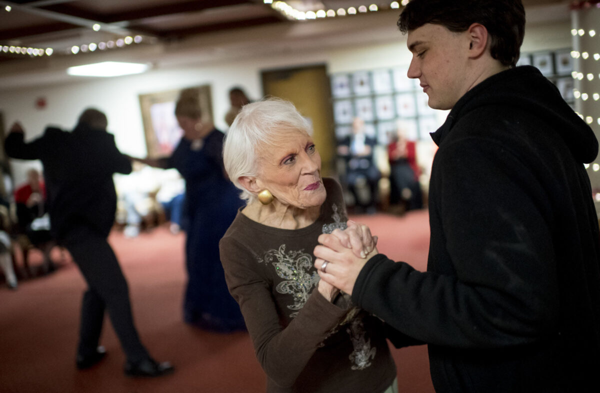 Seniors of all ages give brand new meaning to Senior Prom | News ...